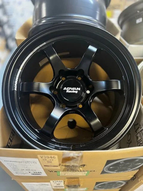 ADVAN RGD-2 TRUCK WHEELS CENTER CAP BLACK – MJ MOTORSPORTS
